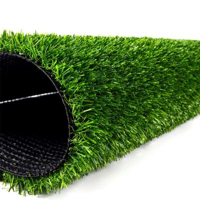 Cina Direct wholesale good quality artificial outdoor lawn grass rug garden lawn artificial grass artificial from China in vendita