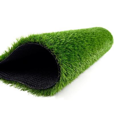 Cina Custom New Product Artificial Grass Carpet Green Carpet Roll Wall Grass Decoration Artificial in vendita