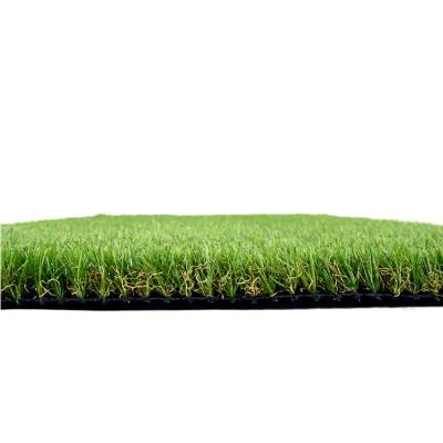 Cina Best Price Quality Mall Artificial Grass For Dogs Garden Lawn Artificial Grass From China in vendita