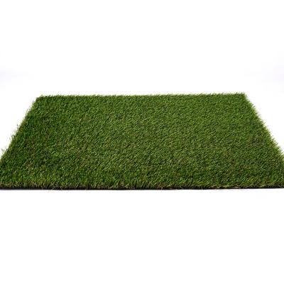 Cina Landscaping Mat Turf Carpet 30mm Leisure Artificial Grass & Sports Flooring For Garden Home Decor in vendita