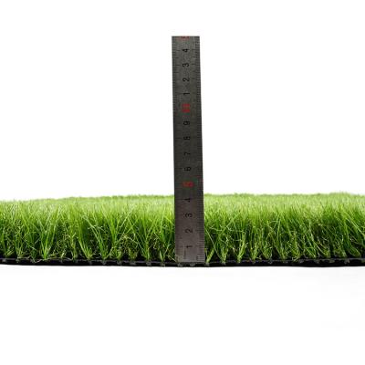 Cina 40mm Carpet Artificial Grass Outdoor Garden Lawn Synthetic Turf in vendita