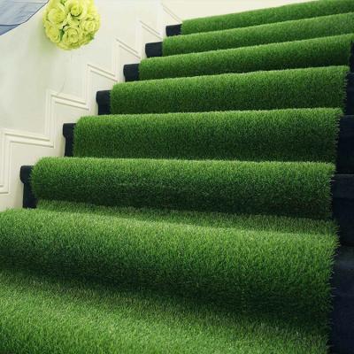 Cina New Arrival Best Prices Synthetic Turf Roll Garden Artificial Turf Grass Flooring Animal Shape Garden Decoration in vendita