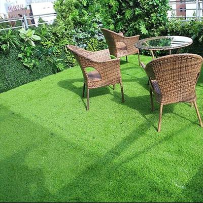 Cina China Manufacturer New Product Artificial Putting Green Grass Artificial Grass In China in vendita