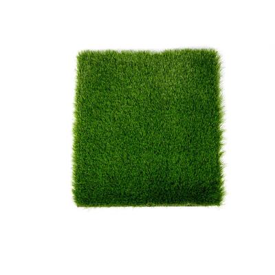 Cina Direct Wholesale Good Quality Mall Artificial Grass For Dogs Garden Lawn Artificial Grass From China in vendita