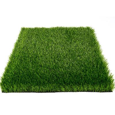 Cina New Arrival Best Prices Waterproof Artificial Grass 5cm Artificial Green Grass Patch in vendita
