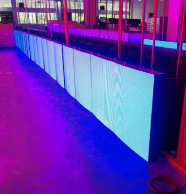 Cina Lo sport all'aperto del Governo del ferro della curva che annuncia il LED visualizza la fabbrica di alta luminosità P10 960mm*960mm Shenzhen in vendita