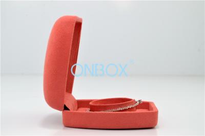 Cina Contenitori d'imballaggio di lusso di pelle scamosciata arancio, scatola di signora Bangle Custom Packaging in vendita