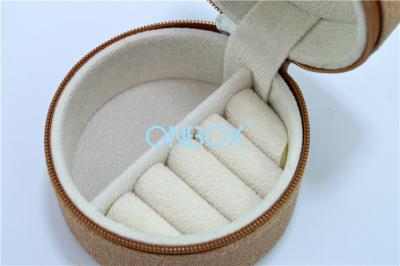 中国 管は革宝石箱がDia 82x60mmをファスナーを絞めるブラウンののどを形づける 販売のため