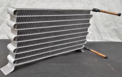 中国 ルーバー製氷機械のための鋸歯状の殻から取り出されたマイクロチャンネルの熱交換器 販売のため