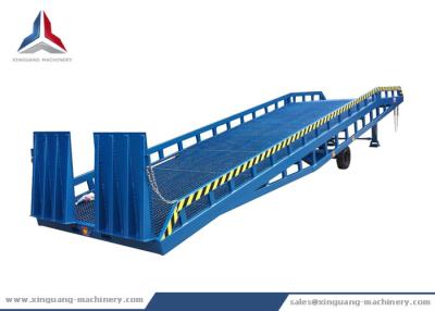China Mobile Hydraulic Loading Dock Ramp with 6 Tons Capacity for Warehouse for sale