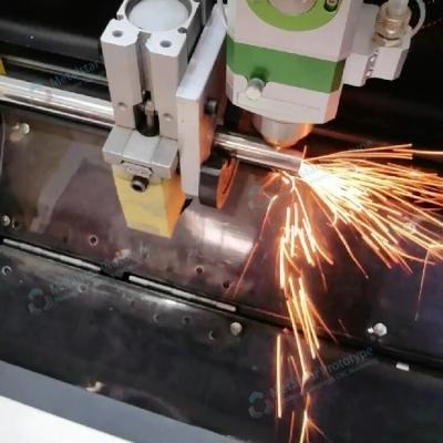 Cina Fabbricazione di tubi su misura in acciaio mite per veicoli Servizi di piegatura di tubi metallici in vendita