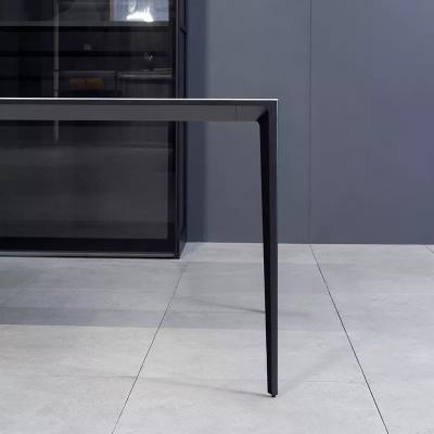 Cina Rivestimento superiore di pietra Diamond Leg dell'oro del tavolo da pranzo 1800*900*750mm del marmo del Faux in vendita