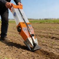 China Hand Push Seeder Manual Planter for Corn Soybeans 81cm Height 4kg Capacity Single Row Sowing Tool for sale