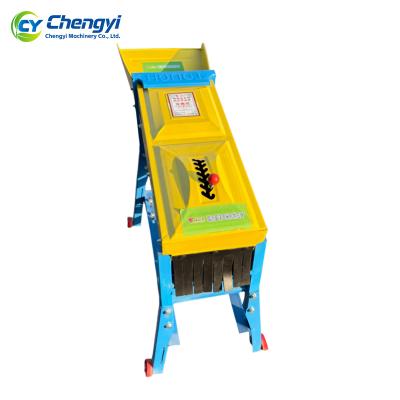 China Iron Double Roller Corn Sheller Machine High Efficiency For Farms for sale