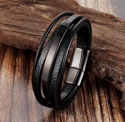 Cina Braccialetti di pelle e acciaio inossidabile con opzioni di personalizzazione in vendita