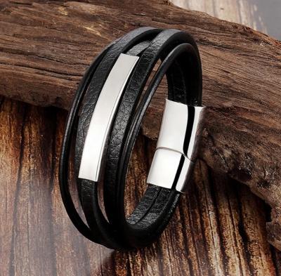 Cina Braccialetti di pelle e acciaio inossidabile con opzioni di personalizzazione in vendita