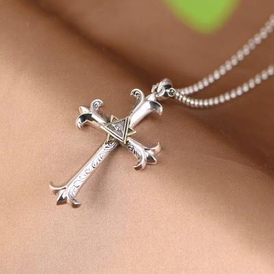 Cina Pendente occhio di Dio croce uomo e donna in alta moda S925 argento con forma di diamante in vendita