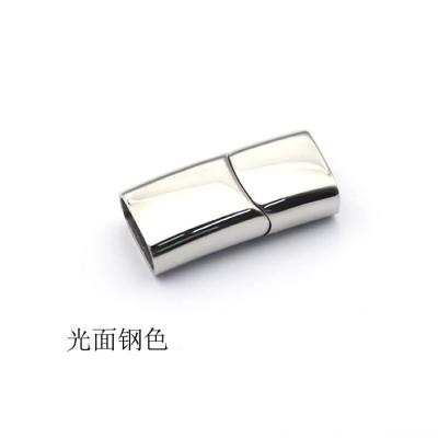 Cina Magnete in acciaio inossidabile con guinzaglio piatto, design rettangolare per la sicurezza del braccialetto in cuoio in vendita