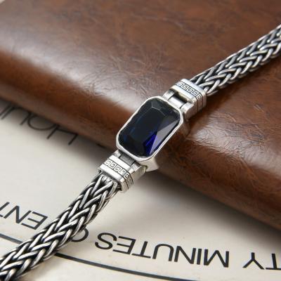 Cina Braccialetto incrostato di diamanti per coppia per uomo Braccialetto di design di nicchia di qualità tessuta a mano per donna in vendita