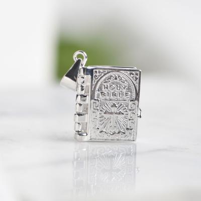 Cina Vintage S925 Placcato in oro argento libro biblico collante per accessori cristiani in vendita