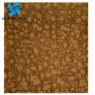 China Golden Antique Mirror Glass Sheets 2-10mm Thickness Custom Sizes 1524x2134mm to 2250x3300mm for sale