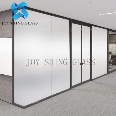 China Frosted Smart Dimming Glass 1800x3200mm with 78% Transmittance and 48V AC Operation for sale