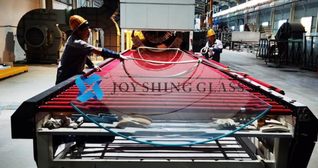 Photo of ultra clear tempered curved glass