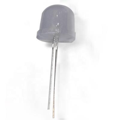 Cina le gambe lunghe istantanee variopinte di 10mm RGB attraverso il foro la immersione affidabile ed irregolare del LED hanno condotto in vendita