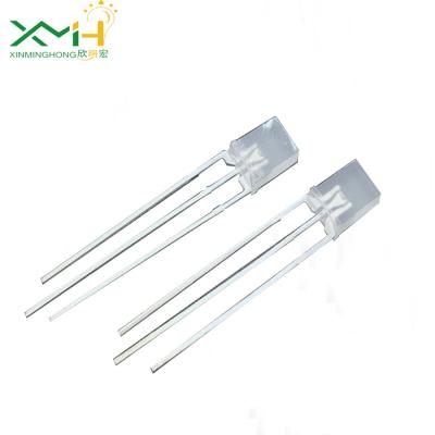 Cina 7mm INGAN Red Green 0.06w tramite il diodo del quadrato LED del foro LED 80mcd in vendita