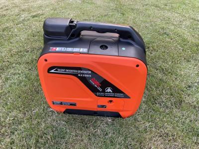 Cina Generatore di corrente silenzioso a basso rumore 2kw Inverter Gruppo elettrogeno portatile 62db in vendita