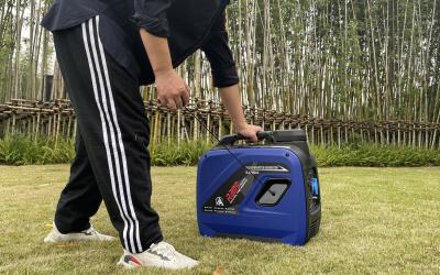 China 2.2kw Inverter Silenzioso Generatore di Energia Portatile Genset 62db A Basso Rumore for sale