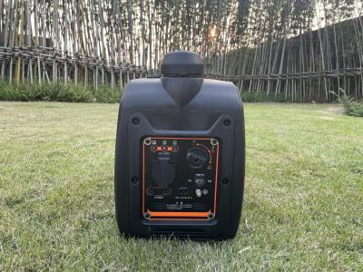 China 2.2kw Inverter Silent Power Generator Portable Genset 62db Low Noise for sale