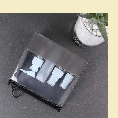 中国 自己接着ポリ塩化ビニールの5*24cm 13*16cm曇らされたエヴァのジッパー袋をポリ袋 販売のため
