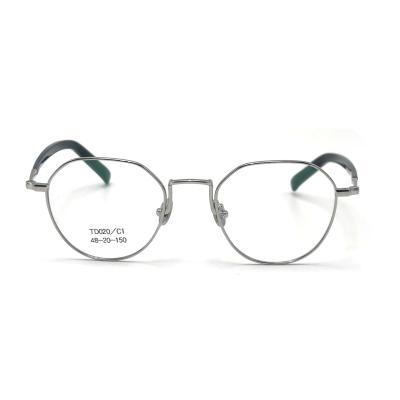 China TD020 Titanium Frame with Top-Quality Titanium Material for sale
