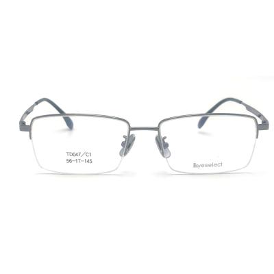 China TD047 Titanium frame met rechthoekige oogvorm Te koop