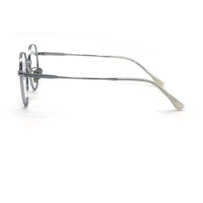 China TD083 Lichtgewicht optisch raam van titanium - Duurzaam en comfortabel Te koop