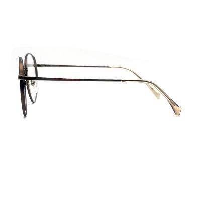 China MD085T Stijlvol optisch raam van titanium met een elegant en modern ontwerp Te koop