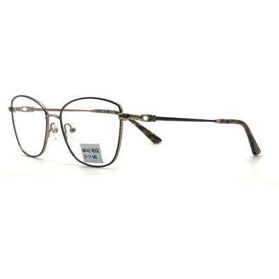 Cina MD143 Optical Metal Frame La soluzione perfetta per i vostri prodotti ottici in vendita