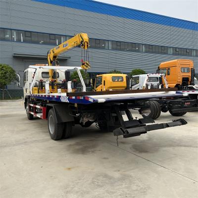 Cina Howo Euro 3 Flatbed Wrecker Truck 4 tonnellate Flatbed Tilt Truck 116hp Potenza nominale in vendita