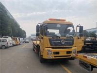 China Dongfeng 8 Ton Tilt Tray Flat Bed Tow Truck 4x2 Euro 6 Customizable for sale