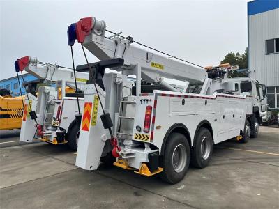 China 50 Tons Howo Sinotruck Heavy Duty Rotator With 360 Degree Continuous Rotation for sale