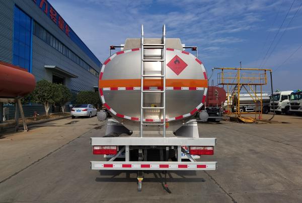 Quality Dongfeng 8000L Airplane Refueling Truck For Airport Ground Support for sale