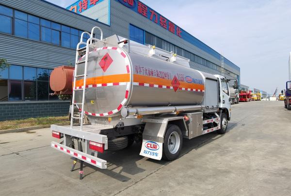 Quality Dongfeng 8000L Airplane Refueling Truck For Airport Ground Support for sale