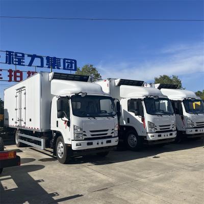 Cina 8 TONNE ISUZU 700P motore diesel da 190 CV Camion frigorifero veicolo frigorifero in vendita