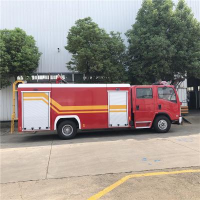 Cina 4X2 EURO 6 ISUZU 700P 190HP 1000 GALLONS Camion del fuoco Camion del fuoco in vendita