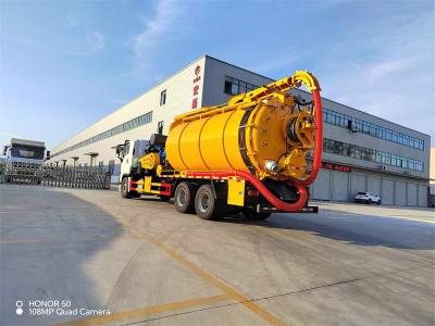 Cina 20,000 litri giapponese ISUZU VC61 6x4 camion aspiratore di fanghi ad alta pressione camion cisterna fognaria in vendita