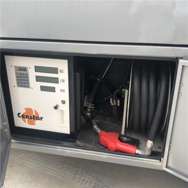 Quality HOWO SINOTRUCK 8000 LITERS CARBON STEEL FUEL TANK TRUCK FUEL TANKER FUEL BOWSER for sale