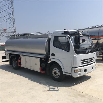 Cina 4X2 DONGFENG EURO 3 RHD LHD Camioni a combustibile Camioni a distribuzione di combustibile in vendita