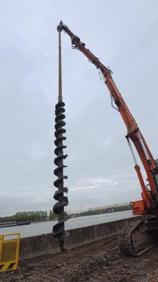 China Hydraulic Earth Drilling Auger 30000N For 8-13 Tons Excavator for sale