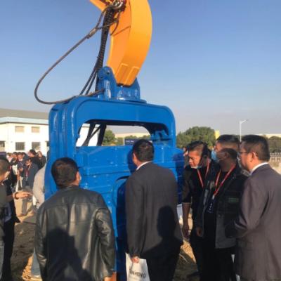 China 32Mpa Pressure Pile Driver | 15m Boat Type Water Driven Piling Machine for sale